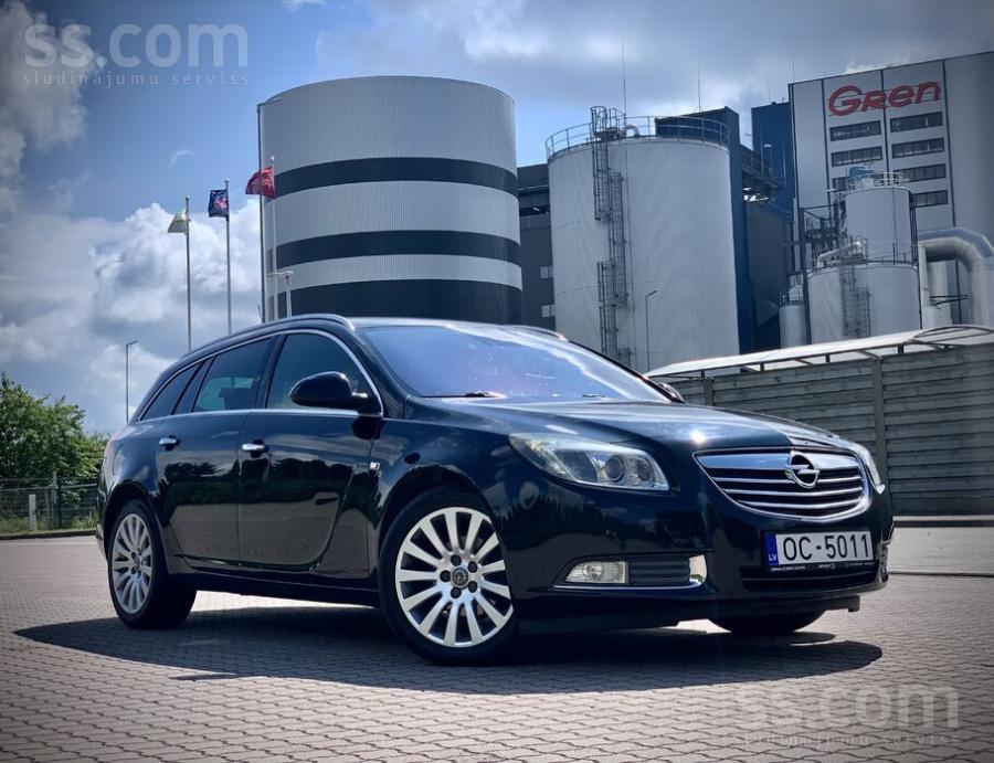 Melns Opel Insignia 2010 Jelgava, ar dzinēja tilpumu 2.00 L un nobraukumu 0 tūkst. km par 4500 €, foto 1 vietnē AUTOMOTO.COM.LV