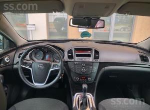 Melns Opel Insignia 2010 Jelgava, ar dzinēja tilpumu 2.00 L un nobraukumu 0 tūkst. km par 4500 €, foto 12 vietnē AUTOMOTO.COM.LV