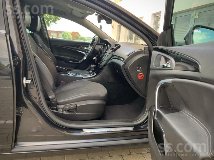 Melns Opel Insignia 2010 Jelgava, ar dzinēja tilpumu 2.00 L un nobraukumu 0 tūkst. km par 4500 €, foto 13 vietnē AUTOMOTO.COM.LV