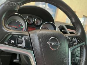 Melns Opel Insignia 2010 Jelgava, ar dzinēja tilpumu 2.00 L un nobraukumu 0 tūkst. km par 4500 €, foto 16 vietnē AUTOMOTO.COM.LV