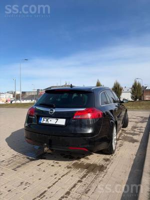 Melns Opel Insignia 2010 Rēzekne, ar dzinēja tilpumu 2.00 L un nobraukumu 415 tūkst. km par 3100 €, foto 5 vietnē AUTOMOTO.COM.LV