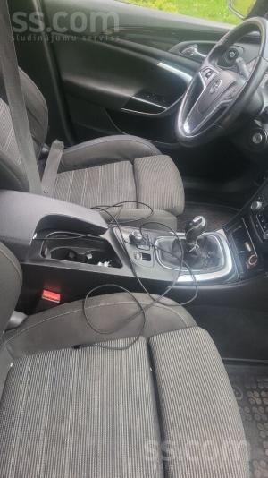 Melns Opel Insignia 2010 Aizkraukle, ar dzinēja tilpumu 2.00 L un nobraukumu 446 tūkst. km par 2300 €, foto 6 vietnē AUTOMOTO.COM.LV
