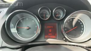 Black Opel Insignia 2010 in Riga, with an engine capacity of 2.00 L and mileage of 315 thousand km for 3100 €, photo 14 on AUTOMOTO.COM.LV