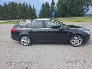 Melns Opel Insignia 2010 Jegeva, ar dzinēja tilpumu 2.00 L un nobraukumu 375 tūkst. km par 2500 €, foto 5 vietnē AUTOMOTO.COM.LV