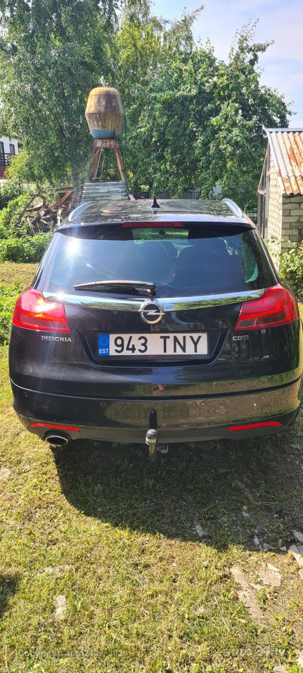 Melns Opel Insignia 2010 Tallina, ar dzinēja tilpumu 2.00 L un nobraukumu 306 tūkst. km par 2300 €, foto 4 vietnē AUTOMOTO.COM.LV