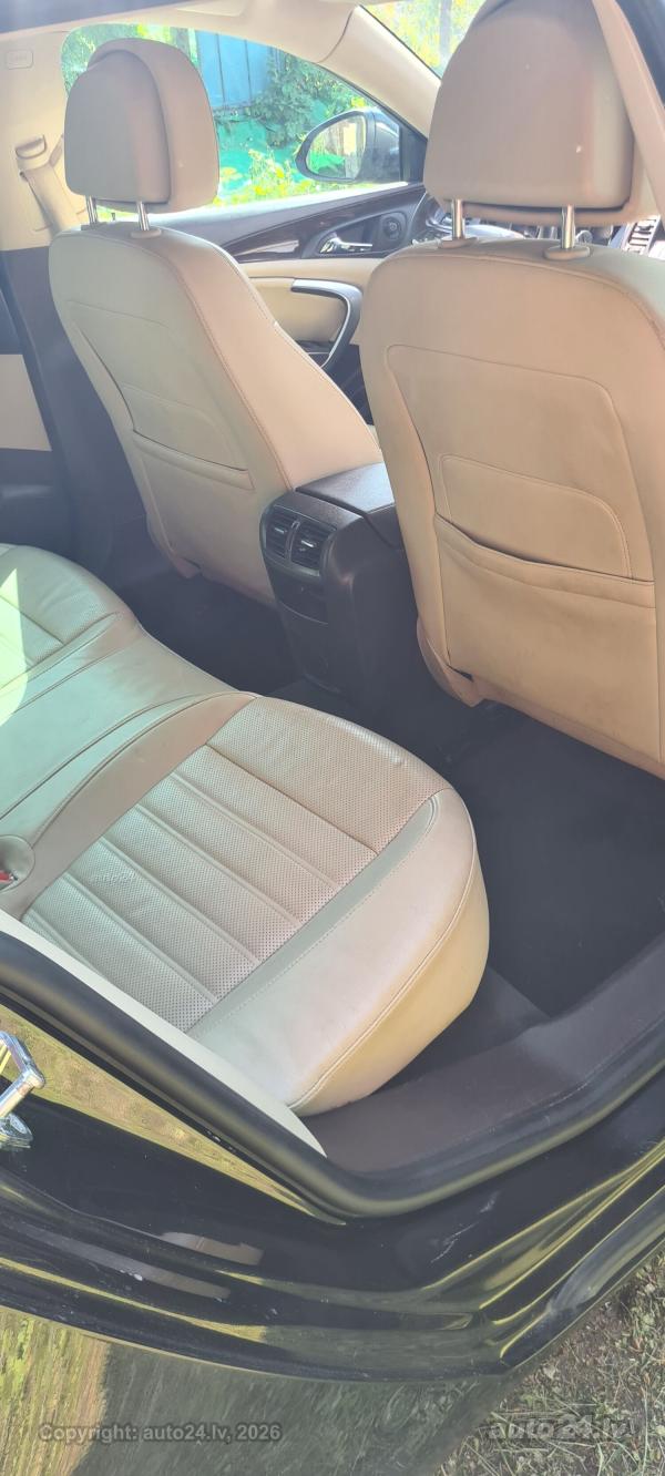 Melns Opel Insignia 2010 Tallina, ar dzinēja tilpumu 2.00 L un nobraukumu 306 tūkst. km par 2300 €, foto 8 vietnē AUTOMOTO.COM.LV