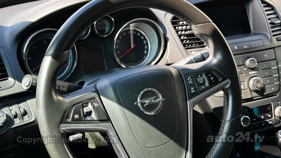 Melns Opel Insignia 2010 Tartu, ar dzinēja tilpumu 2.00 L un nobraukumu 269 tūkst. km par 2900 €, foto 10 vietnē AUTOMOTO.COM.LV