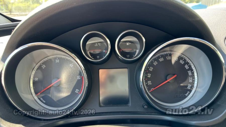 Melns Opel Insignia 2010 Tartu, ar dzinēja tilpumu 2.00 L un nobraukumu 269 tūkst. km par 2900 €, foto 11 vietnē AUTOMOTO.COM.LV