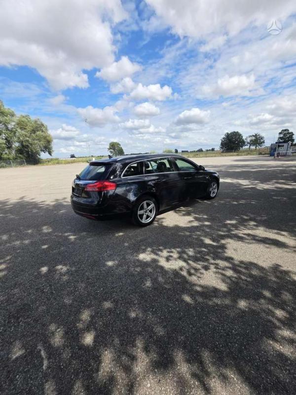 Melns Opel Insignia 2010 Marijampole, ar dzinēja tilpumu 1.96 L un nobraukumu 230 tūkst. km par 2650 €, foto 2 vietnē AUTOMOTO.COM.LV