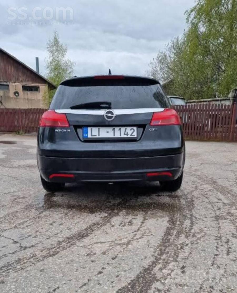 Melns Opel Insignia 2010 Gulbene, ar dzinēja tilpumu 2.00 L un nobraukumu 290 tūkst. km par 2900 €, foto 1 vietnē AUTOMOTO.COM.LV
