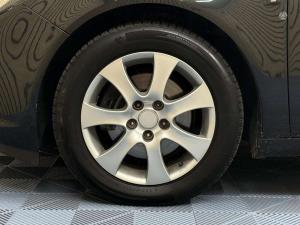 Black Opel Insignia 2010 in Marijampole, with an engine capacity of 1.96 L and mileage of 294 thousand km for 3900 €, photo 33 on AUTOMOTO.COM.LV