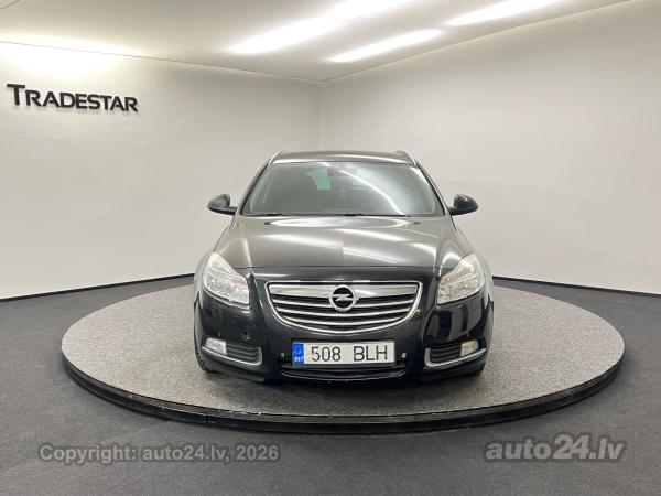Melns Opel Insignia 2010 Pērnava, ar dzinēja tilpumu 2.00 L un nobraukumu 380 tūkst. km par 2490 €, foto 3 vietnē AUTOMOTO.COM.LV