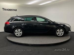 Melns Opel Insignia 2010 Pērnava, ar dzinēja tilpumu 2.00 L un nobraukumu 380 tūkst. km par 2490 €, foto 5 vietnē AUTOMOTO.COM.LV