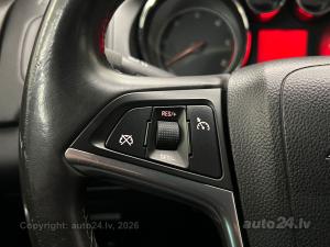Melns Opel Insignia 2010 Pērnava, ar dzinēja tilpumu 2.00 L un nobraukumu 380 tūkst. km par 2490 €, foto 15 vietnē AUTOMOTO.COM.LV