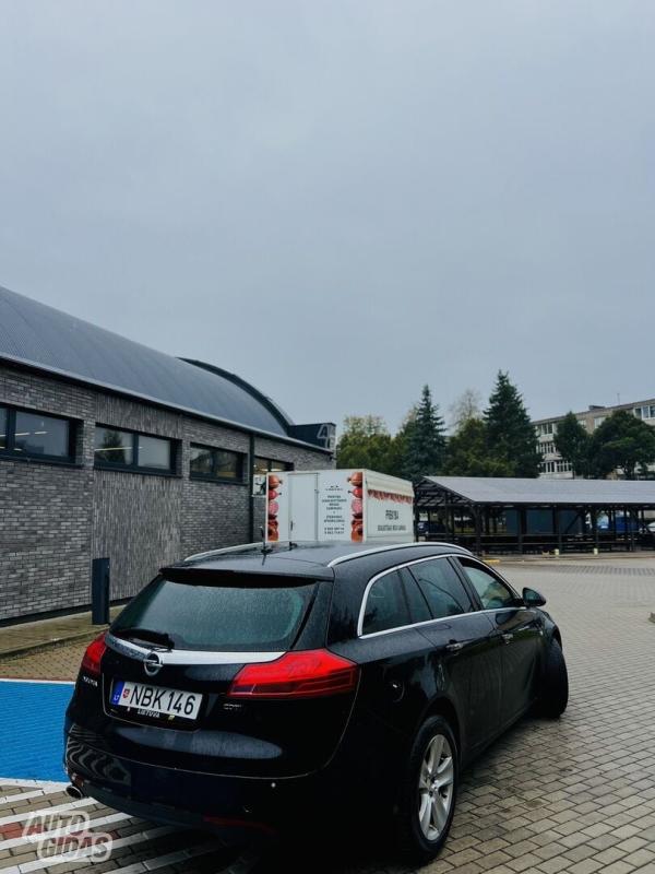 Black Opel Insignia 2010 in Marijampole, with an engine capacity of 2.00 L and mileage of 346 thousand km for 1750 €, photo 5 on AUTOMOTO.COM.LV