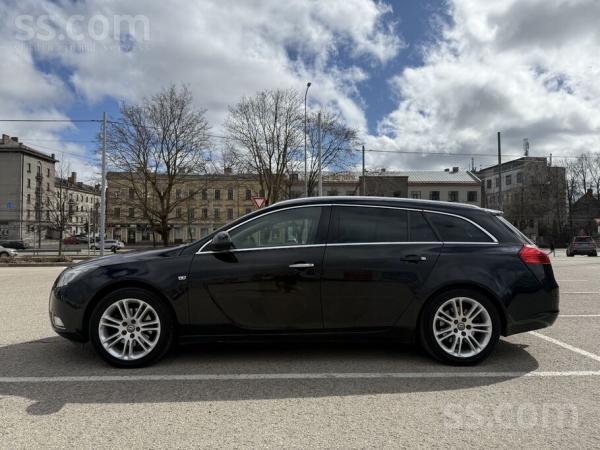 Melns Opel Insignia 2011 Rīga, ar dzinēja tilpumu 2.00 L un nobraukumu 254 tūkst. km par 3950 €, foto 6 vietnē AUTOMOTO.COM.LV