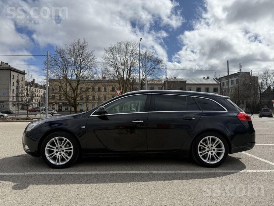 Melns Opel Insignia 2011 Rīga, ar dzinēja tilpumu 2.00 L un nobraukumu 254 tūkst. km par 3950 €, foto 6 vietnē AUTOMOTO.COM.LV