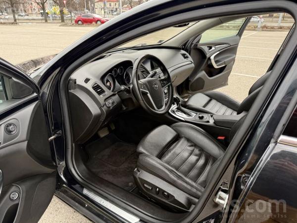 Melns Opel Insignia 2011 Rīga, ar dzinēja tilpumu 2.00 L un nobraukumu 254 tūkst. km par 3950 €, foto 10 vietnē AUTOMOTO.COM.LV