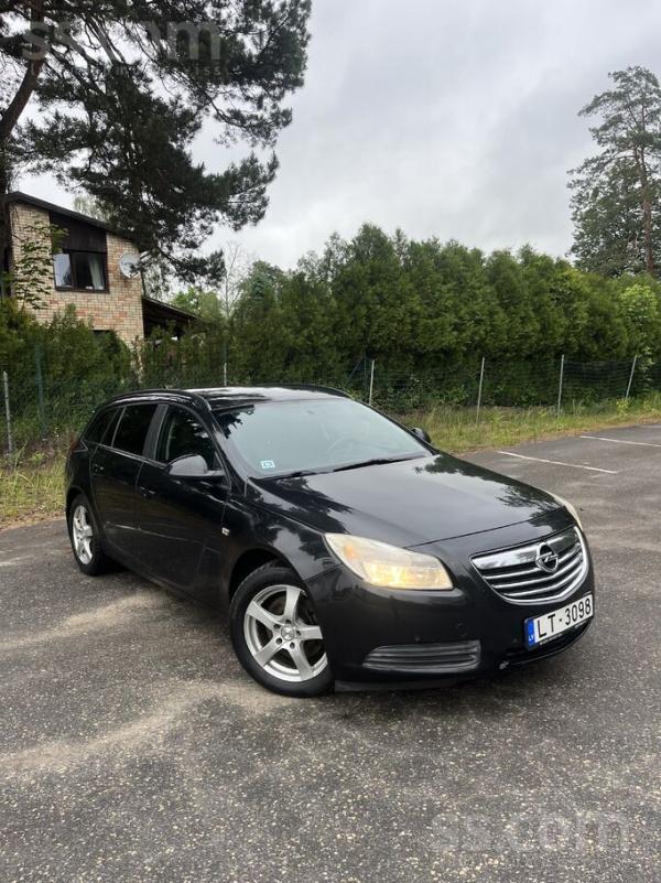 Melns Opel Insignia 2011 Ogre, ar dzinēja tilpumu 2.00 L un nobraukumu 0 tūkst. km par 2195 €, foto 1 vietnē AUTOMOTO.COM.LV