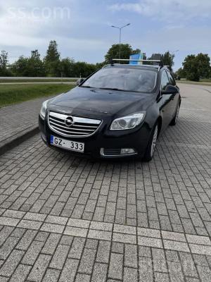 Melns Opel Insignia 2011 Ventspils, ar dzinēja tilpumu 2.00 L un nobraukumu 246 tūkst. km par 3850 €, foto 1 vietnē AUTOMOTO.COM.LV