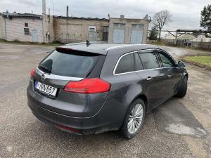 Melns Opel Insignia 2011 Tauragė, ar dzinēja tilpumu 2.00 L un nobraukumu 450 tūkst. km par 2600 €, foto 3 vietnē AUTOMOTO.COM.LV