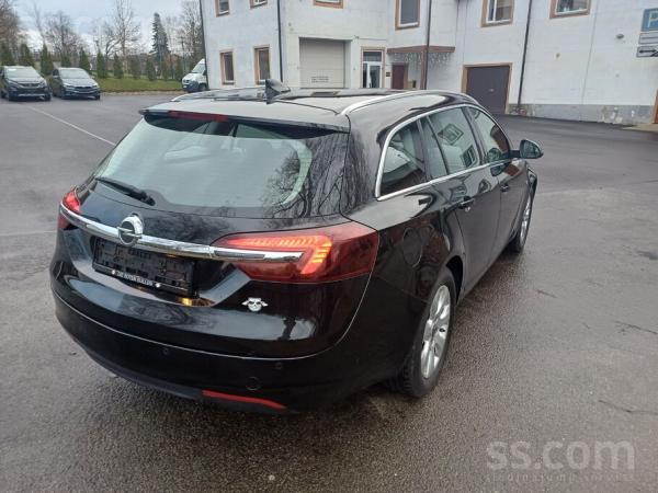 Melns Opel Insignia 2011 Valmiera, ar dzinēja tilpumu 1.60 L un nobraukumu 208 tūkst. km par 7200 €, foto 5 vietnē AUTOMOTO.COM.LV
