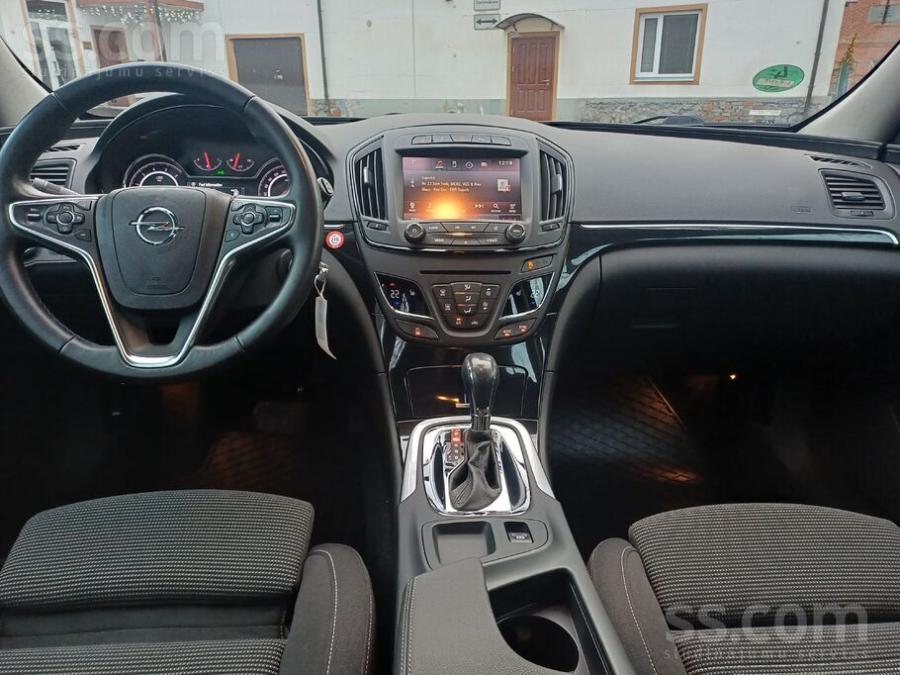 Melns Opel Insignia 2011 Valmiera, ar dzinēja tilpumu 1.60 L un nobraukumu 208 tūkst. km par 7200 €, foto 15 vietnē AUTOMOTO.COM.LV
