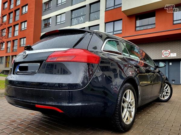 Black Opel Insignia 2011 in Vilnius, with an engine capacity of 2.00 L and mileage of 280 thousand km for 1990 €, photo 6 on AUTOMOTO.COM.LV