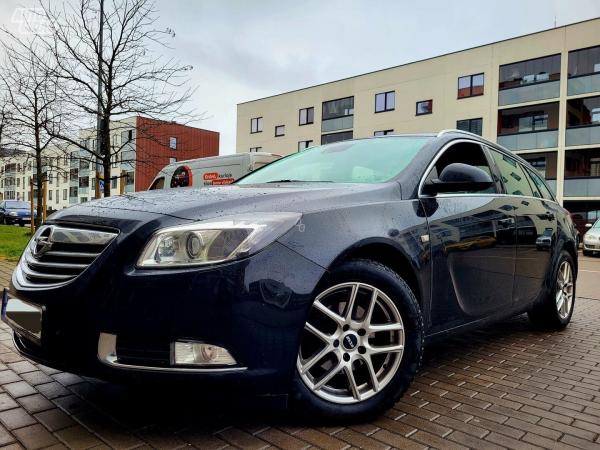 Melns Opel Insignia 2011 Viļņa, ar dzinēja tilpumu 2.00 L un nobraukumu 280 tūkst. km par 1980 €, foto 3 vietnē AUTOMOTO.COM.LV