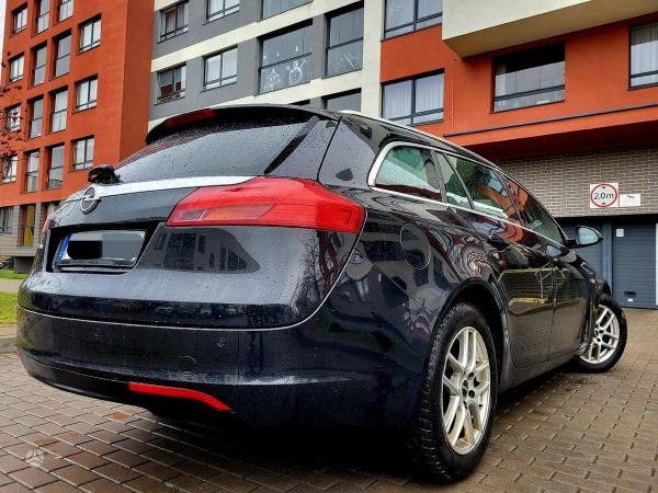 Melns Opel Insignia 2011 Viļņa, ar dzinēja tilpumu 2.00 L un nobraukumu 280 tūkst. km par 1980 €, foto 1 vietnē AUTOMOTO.COM.LV