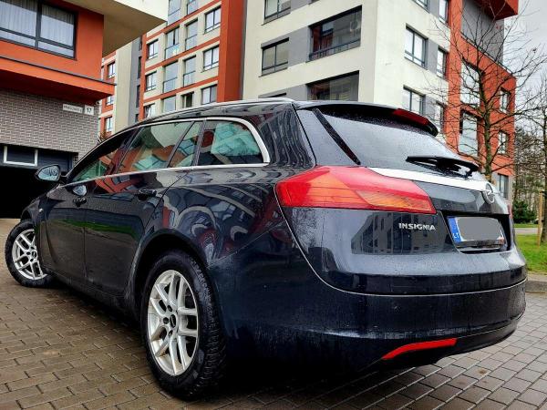 Melns Opel Insignia 2011 Viļņa, ar dzinēja tilpumu 2.00 L un nobraukumu 280 tūkst. km par 1980 €, foto 3 vietnē AUTOMOTO.COM.LV