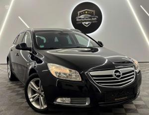 Black Opel Insignia 2011 in Marijampole, with an engine capacity of 1.96 L and mileage of 250 thousand km for 3999 €, photo  on AUTOMOTO.COM.LV