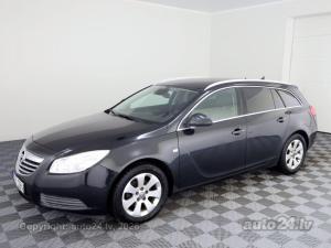 Black Opel Insignia 2011 in Tallinn, with an engine capacity of 2.00 L and mileage of 322 thousand km for 2199 €, photo 2 on AUTOMOTO.COM.LV