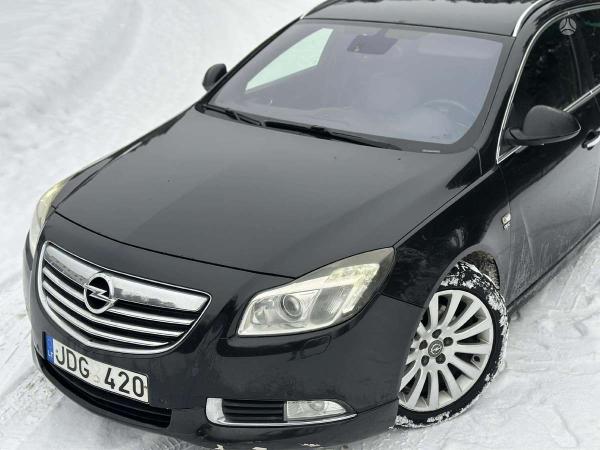 Melns Opel Insignia 2011 Viļņa, ar dzinēja tilpumu 1.96 L un nobraukumu 322 tūkst. km par 3300 €, foto 5 vietnē AUTOMOTO.COM.LV