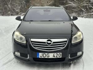 Black Opel Insignia 2011 in Vilnius, with an engine capacity of 1.96 L and mileage of 322 thousand km for 3300 €, photo 22 on AUTOMOTO.COM.LV