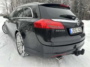 Melns Opel Insignia 2011 Viļņa, ar dzinēja tilpumu 1.96 L un nobraukumu 322 tūkst. km par 2800 €, foto 12 vietnē AUTOMOTO.COM.LV