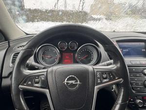 Black Opel Insignia 2011 in Kaunas, with an engine capacity of 1.96 L and mileage of 262 thousand km for 2999 €, photo 13 on AUTOMOTO.COM.LV