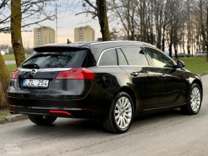 Black Opel Insignia 2011 in Kaunas, with an engine capacity of 2.00 L and mileage of 299 thousand km for 3500 €, photo 5 on AUTOMOTO.COM.LV