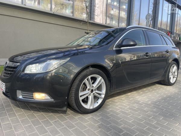 Melns Opel Insignia 2011 Viļņa, ar dzinēja tilpumu 2.00 L un nobraukumu 300 tūkst. km par 2450 €, foto 4 vietnē AUTOMOTO.COM.LV
