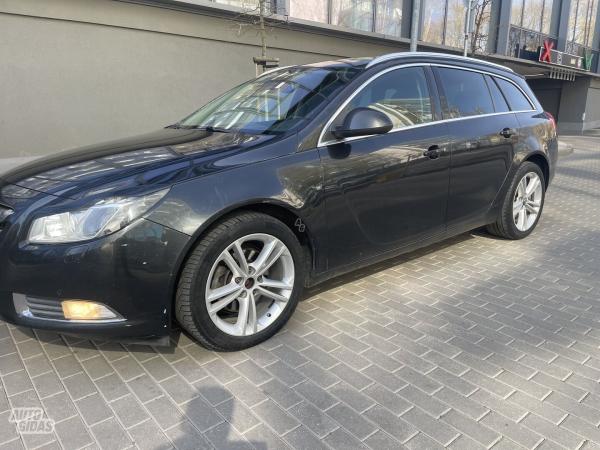 Melns Opel Insignia 2011 Viļņa, ar dzinēja tilpumu 2.00 L un nobraukumu 300 tūkst. km par 2450 €, foto 5 vietnē AUTOMOTO.COM.LV