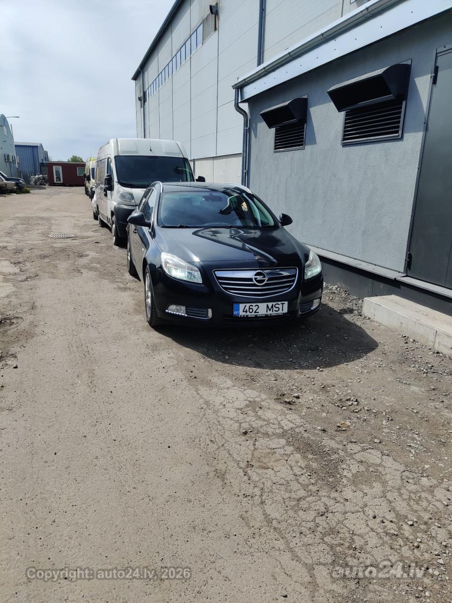 Melns Opel Insignia 2011 Tallina, ar dzinēja tilpumu 2.00 L un nobraukumu 240 tūkst. km par 3000 €, foto 5 vietnē AUTOMOTO.COM.LV
