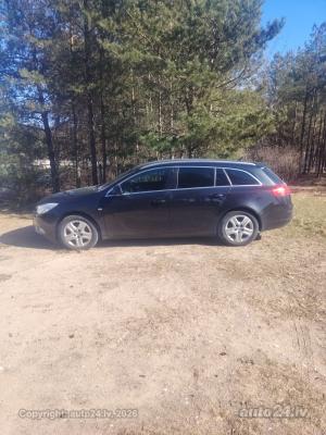 Melns Opel Insignia 2011 Tallina, ar dzinēja tilpumu 2.00 L un nobraukumu 240 tūkst. km par 3000 €, foto 9 vietnē AUTOMOTO.COM.LV