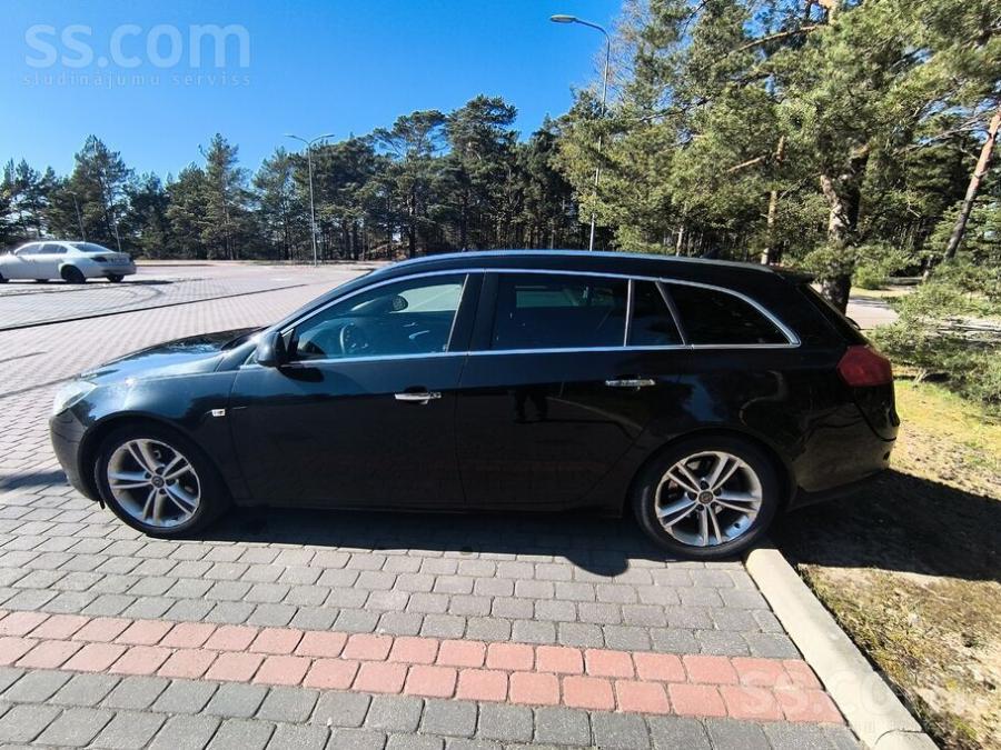 Melns Opel Insignia 2011 Ventspils, ar dzinēja tilpumu 2.00 L un nobraukumu 256 tūkst. km par 3850 €, foto 5 vietnē AUTOMOTO.COM.LV