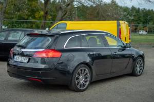 Melns Opel Insignia 2011 Liepāja, ar dzinēja tilpumu 2.00 L un nobraukumu 294 tūkst. km par 3850 €, foto 5 vietnē AUTOMOTO.COM.LV