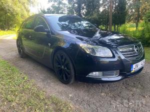 Melns Opel Insignia 2011 Bauska, ar dzinēja tilpumu 2.00 L un nobraukumu 247 tūkst. km par 3700 €, foto 3 vietnē AUTOMOTO.COM.LV
