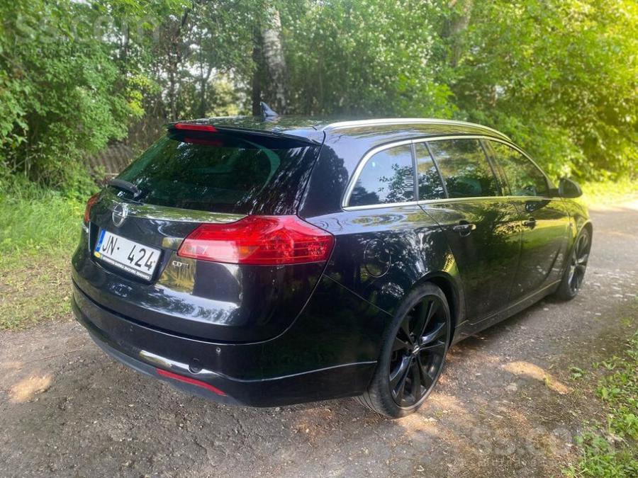 Melns Opel Insignia 2011 Bauska, ar dzinēja tilpumu 2.00 L un nobraukumu 247 tūkst. km par 3700 €, foto 10 vietnē AUTOMOTO.COM.LV