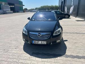 Melns Opel Insignia 2011 Klaipėda, ar dzinēja tilpumu 1.96 L un nobraukumu 283 tūkst. km par 3900 €, foto 4 vietnē AUTOMOTO.COM.LV