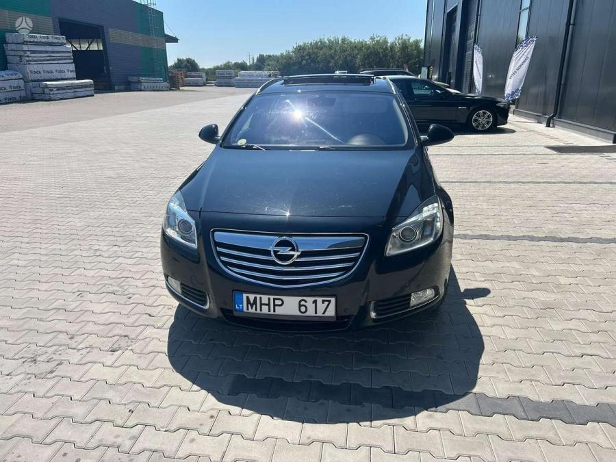 Melns Opel Insignia 2011 Klaipėda, ar dzinēja tilpumu 1.96 L un nobraukumu 283 tūkst. km par 3900 €, foto 4 vietnē AUTOMOTO.COM.LV