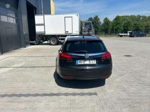 Melns Opel Insignia 2011 Klaipėda, ar dzinēja tilpumu 1.96 L un nobraukumu 283 tūkst. km par 3900 €, foto 8 vietnē AUTOMOTO.COM.LV