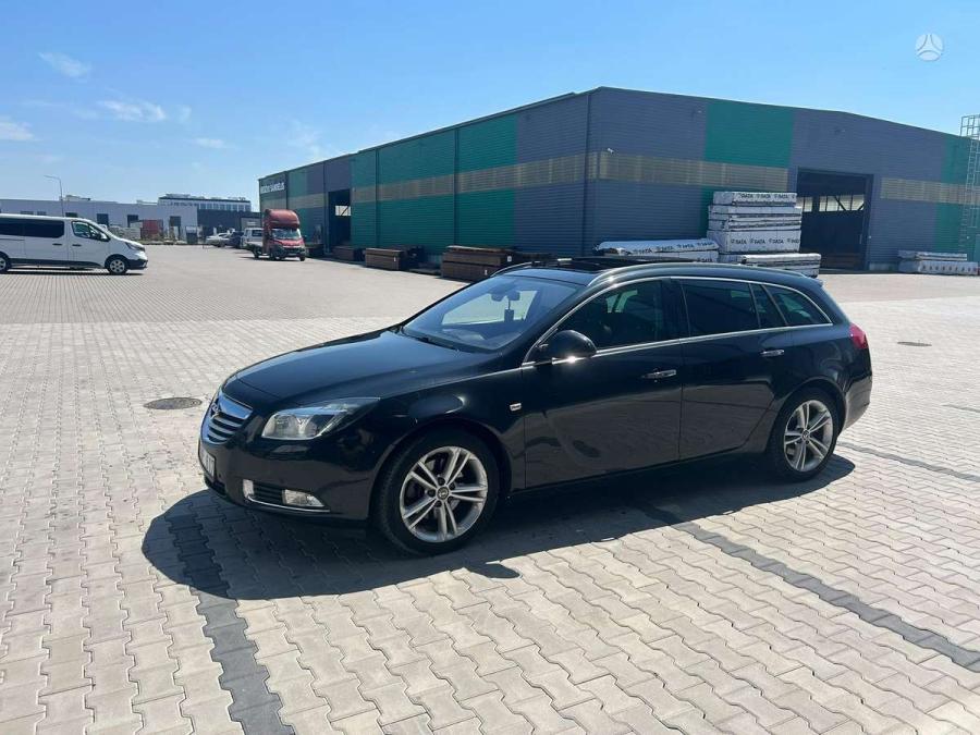 Melns Opel Insignia 2011 Klaipėda, ar dzinēja tilpumu 1.96 L un nobraukumu 283 tūkst. km par 3900 €, foto 10 vietnē AUTOMOTO.COM.LV